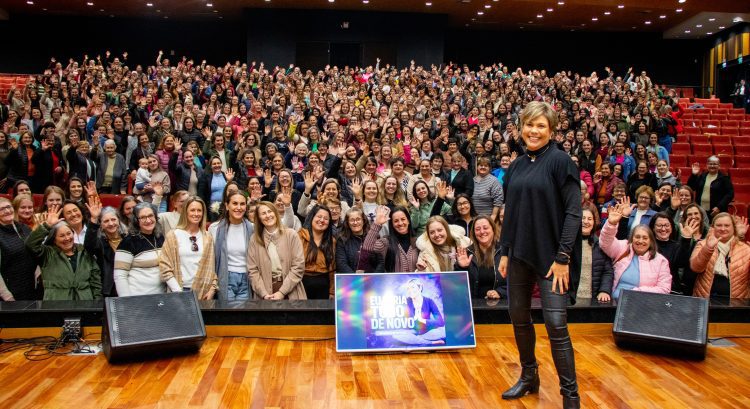 Evento reuniu mais de 500 mulheres associadas da Dália – Região dos Vales